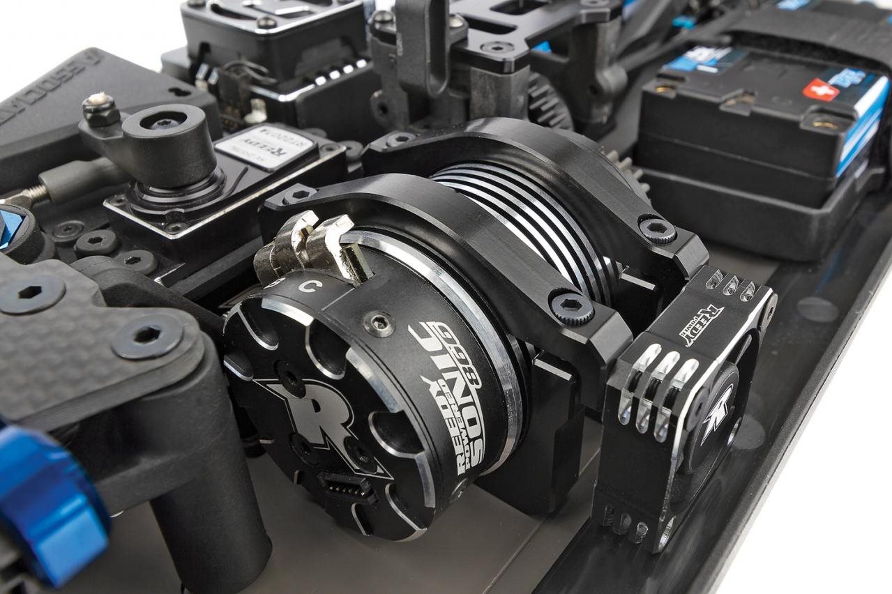 Associated Rc8b4e Electric 1/8 Off-Road 4Wd Team Kit (Associated 80946 ...